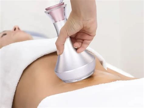 Battle Of The Bulge Ultrasonic Cavitation Vs Coolsculpting Konmison