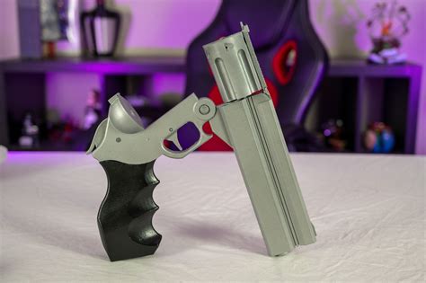 Vash The Stampede Trigun Prop Blaster Toy Not Real Replica Cosplay Pro
