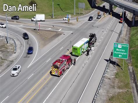 Krt Bus Involved In Corridor G Crash Wowk 13 News