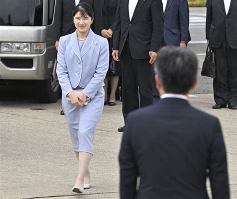 Japans Emperor Empress And Princess Aiko Visit Nagasaki Prefecture