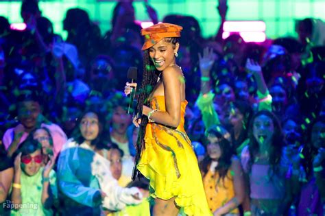 Tyla Tyla Laura Seethal Nude Leaks Photo 768 Thefappening