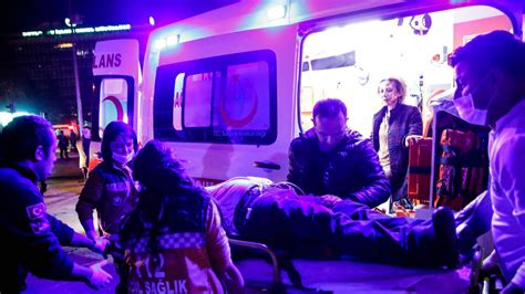 Тежка катастрофа в Турция най малко 10 души са загинали Новини бг