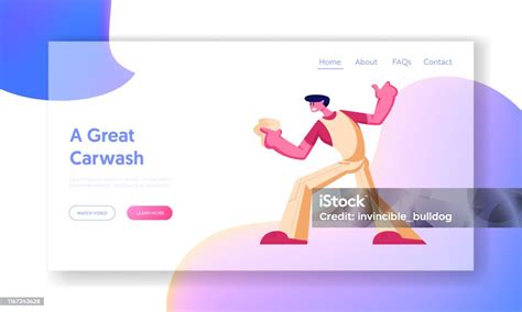 세차 서비스 노동자 웹 사이트 방문 페이지 세차 직원 입고 유니폼 들고 스폰지 청소 회사 작업 프로세스 자동 주유소 웹 페이지 배너 만화 평면 벡터 일러스트 세차장에 대한