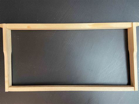 Beehive Frame Full Depth Unassembled