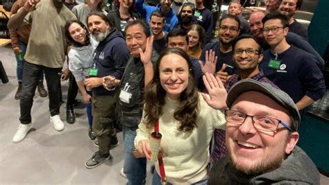 floor drees on linkedin kubecon and devrel april di 18 apr 2023 17