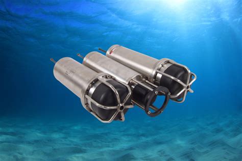 Long Range Underwater Acoustic Communication Experiment Sercel