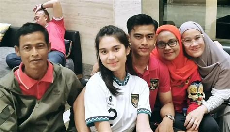 Selebrasi Pratama Arhan Usai Cetak Gol Azizah Salsha Tersipu Malu