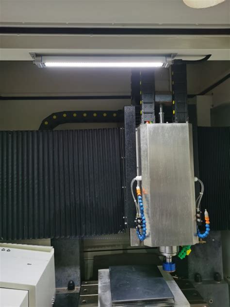 Selection Criteria And Precautions For Machine Tool Work Lights