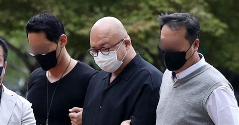 법정 향하는 돈스파이크