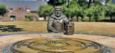 The Father Archetype Good King Or Tyrant Maps Of Meaning Shortform