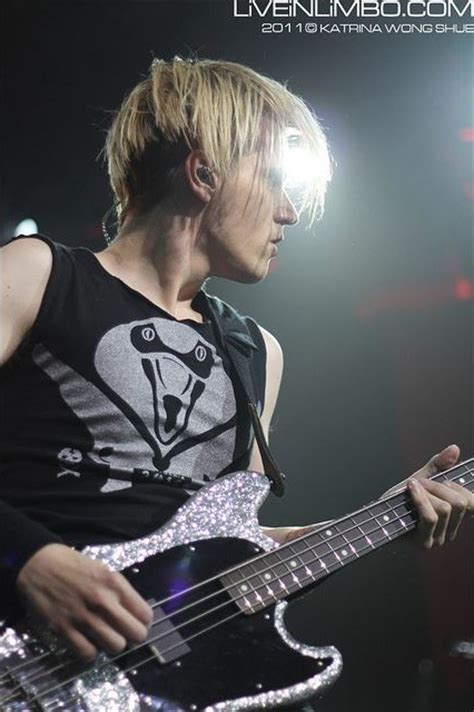 Mikey Way Mikey Way Photo 22089467 Fanpop