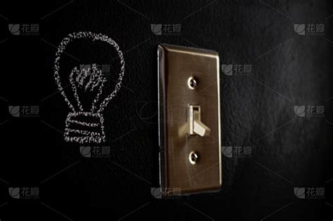 灯泡和电灯开关