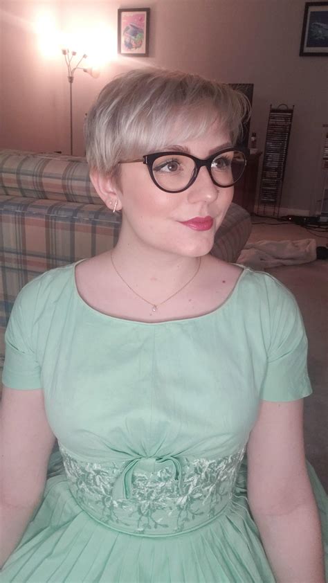 First Time Getting To Wear This Dress Out Scrolller