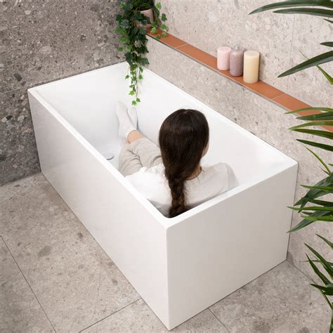 Cubix 1400mm Square Multifit Freestanding Bath Gloss White Enflair