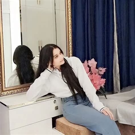 𝐏𝐮𝐫𝐯𝐢࿐ (@purva_8_) • Threads, Say more