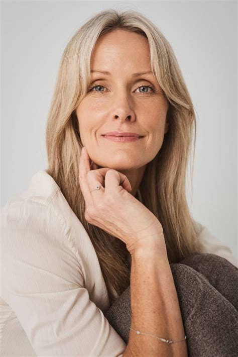 Helen R Model Wink Models