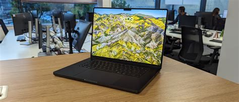 Apple Macbook Pro 16 Inch M3 Max Maximum Power Maximum Price Tag