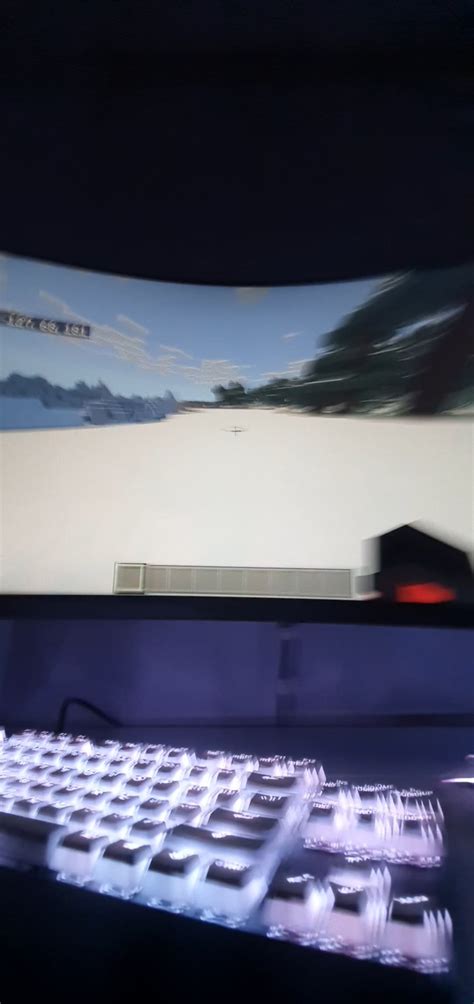 Why Is It Stuttering On Java Ot Doesnt Do That Rminecraft