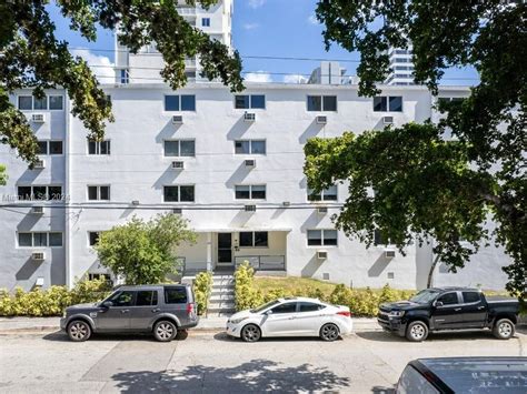 143 Sw 9th St Apt 210 Miami Fl 33130 Zillow