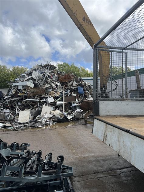 Clive Attrell Antiques