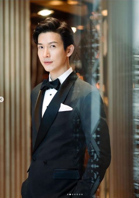 သားလေးကို လက်ပေါ်က မချနိုင်အောင်ကို ချစ်မဝဖြစ်နေတဲ့ ဖေဖေ P Push