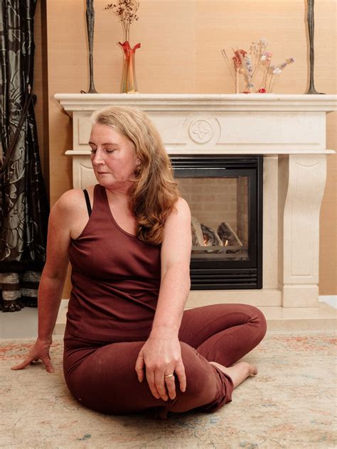 Over Serifa Yoga Met Serifa