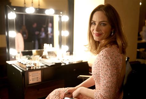 Emily Blunt Has A Very Sweet Reason For Refusing To Take Selfies With