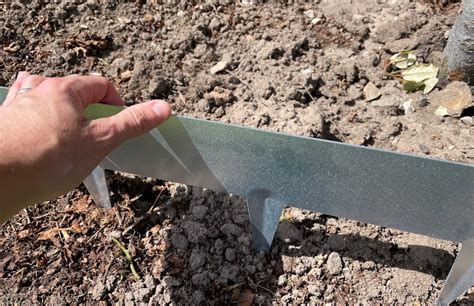 How To Install Lawn Edging Metal Plastic Garden Border Edges Guide Garden Ninja Lee