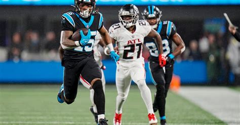 Panthers Players Push Owner Tepper For Grass Field The Seattle Times