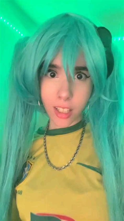 Pin By Jairo Augusto On Hatsune Meuku Miku Cosplay Miku Hatsune Miku