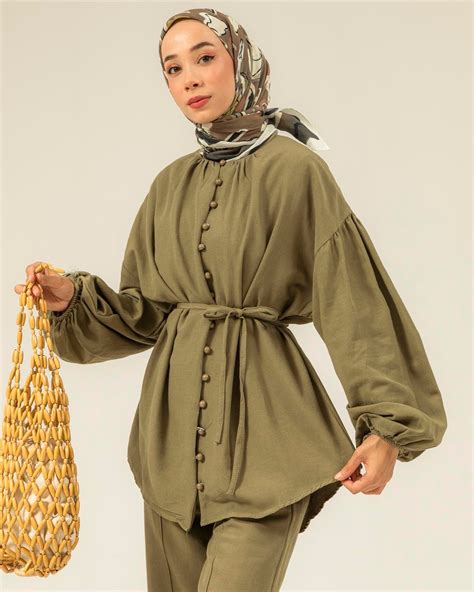 Tuniği Düğmeli Haki Takım Meristore