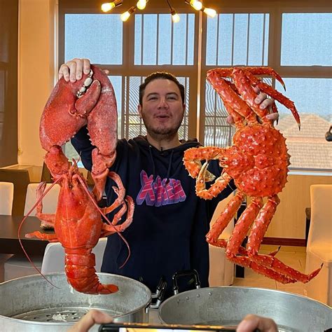 อัปเดตภาพ สเตฟาน ฐสิษฐ์ อดีตพระเอกลูกครึ่งขวัญใจสาว ๆ