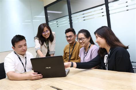 Hr Data Analyst Jobs At Pt Global Bintang Timur Ekspress Jandt Express