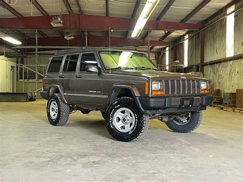 2000 Jeep Cherokee Xj Roadrunner Classics