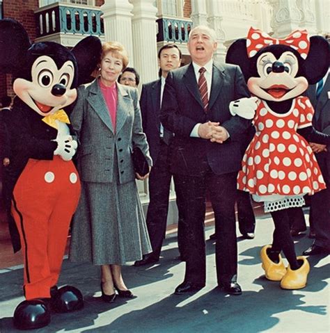 მიკი მაუსის პირველი ვიზიტი სსრკ ში ისტორია ფოტოებში კვირა