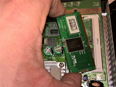 Cisco 878 Integrated Services Router Strataflash Memory Module Disassembly Hd01