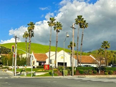 Is This The Most Scenic Mcdonalds In The Country Photo Of The Day
