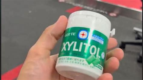 Este Es El Motivo Por El Que En Japón No Hay Chicles Pegados En El Suelo