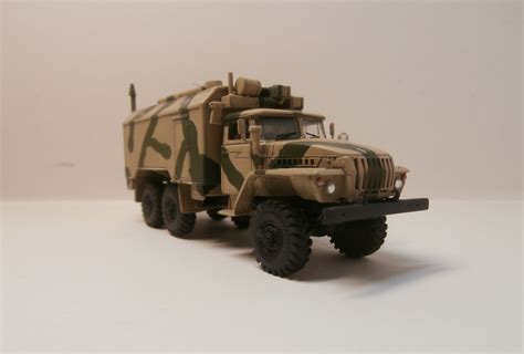УРАЛ-4320 — Каропка.ру — стендовые модели, военная миниатюра