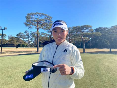 沖縄出身の女子プロゴルファー吉﨑 マーナ選手と新規スポンサー契約を締結 スポーツマニア