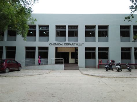 Government Polytechnic Gandhinagar Courses Fees And Admissions Joon Square