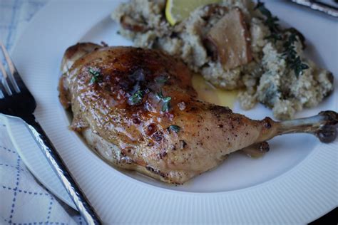 Печени пилешки бутчета с чесън и мащерка Mywholesomelife