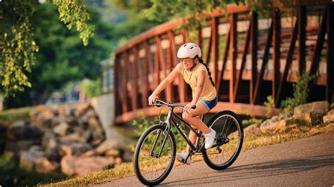 购买与 Trek 儿童自行车兼容的配件 Cn