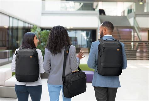 Dell Ecoloop Premier Review A Smart Backpack For All Your Smart Devices