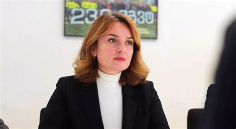 მაია ომიაძე ტურიზმის ინდუსტრიაში შემოსავლები რეკორდულ ნიშნულზეა Bpn Ge