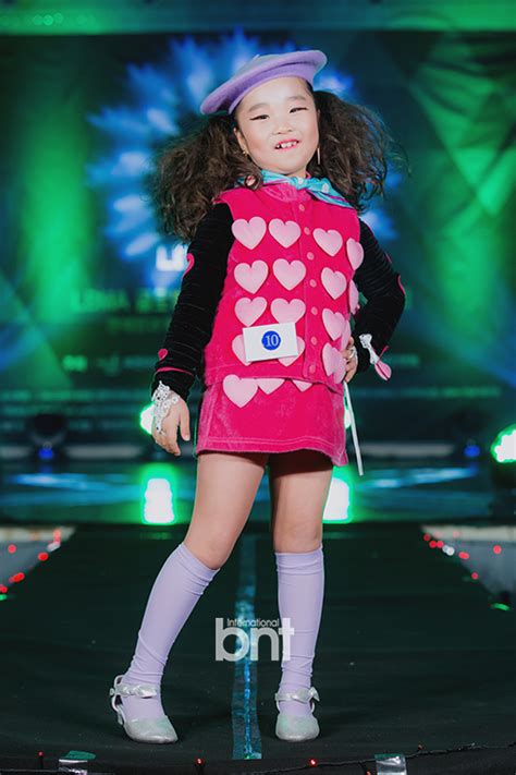 [bnt포토] 키즈모델 신아린 가장 행복한 미소 Lbma글로벌오디션
