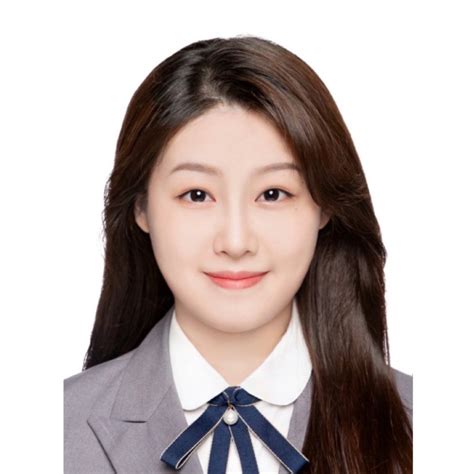 Yifan Hu Assistant Of Business Development Manager Ecs Paris Linkedin