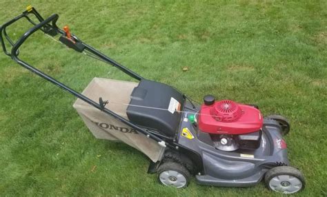 The Best Gas Lawn Mowers 2022 - Haute Life Hub