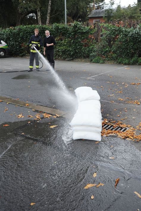 See Floodsax Alternative Sandbags In Action As Effective Flood Defences And Flood Barriers