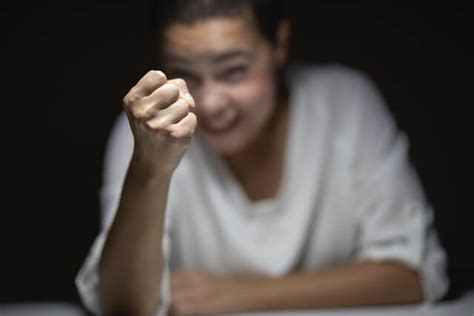 怒らせると怖い人の特徴・心理｜怒ると怖い人を怒らせてしまった時の対処法とは 恋愛心理divi